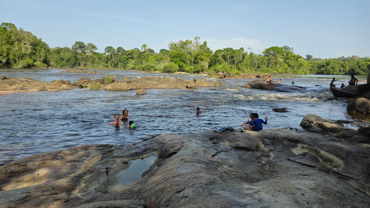 Jaw Jaw Atela – Jaw Jaw Atela jungle resort Suriname